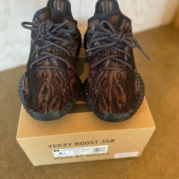Yeezy | Shoes | Yeezy Boost 35 V2 Mx Rock | Poshmark